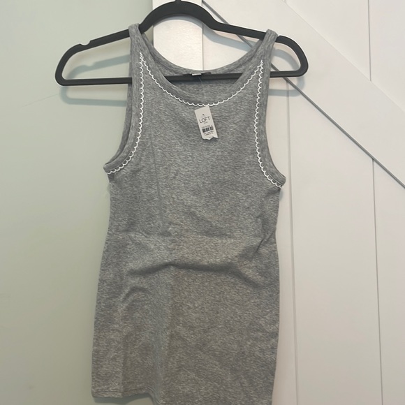 LOFT | Tops | Loft Outlet Grey Tank M Nwt | Poshmark